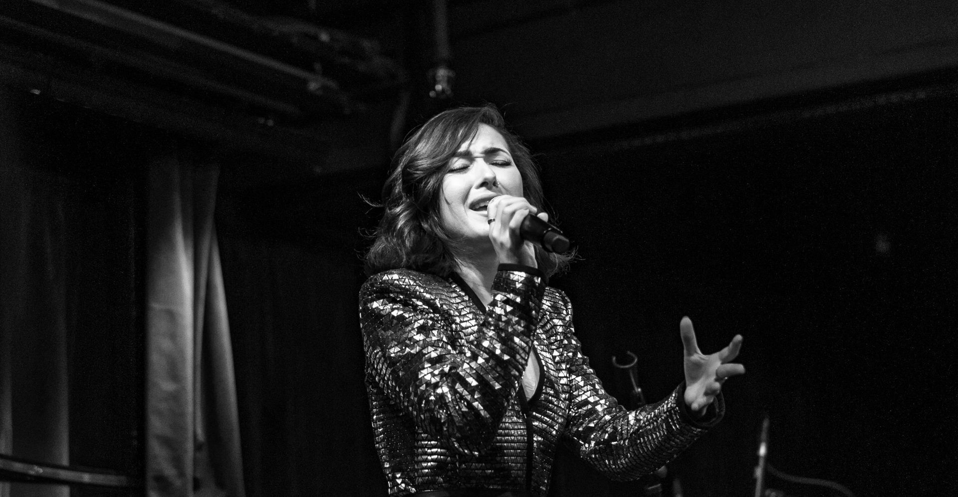 Latin Grammy winner Nella brings her talents to South Florida ...