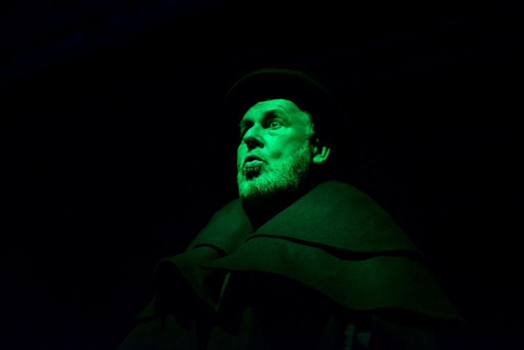Review of 'Jacob Marley’s Christmas Carol': A captivating one-man ...