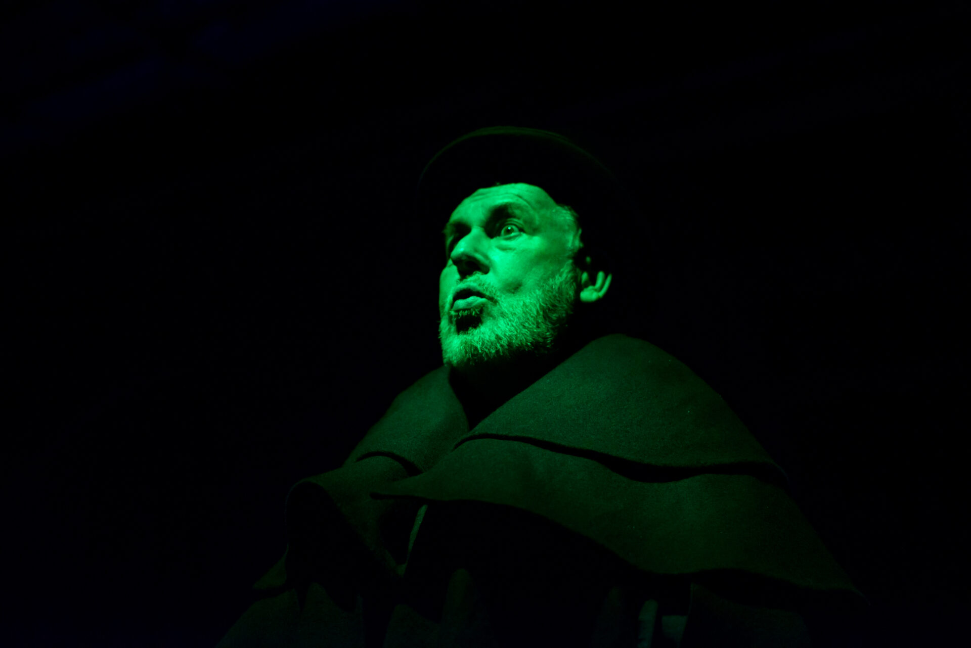 Review of 'Jacob Marley’s Christmas Carol': A captivating one-man ...