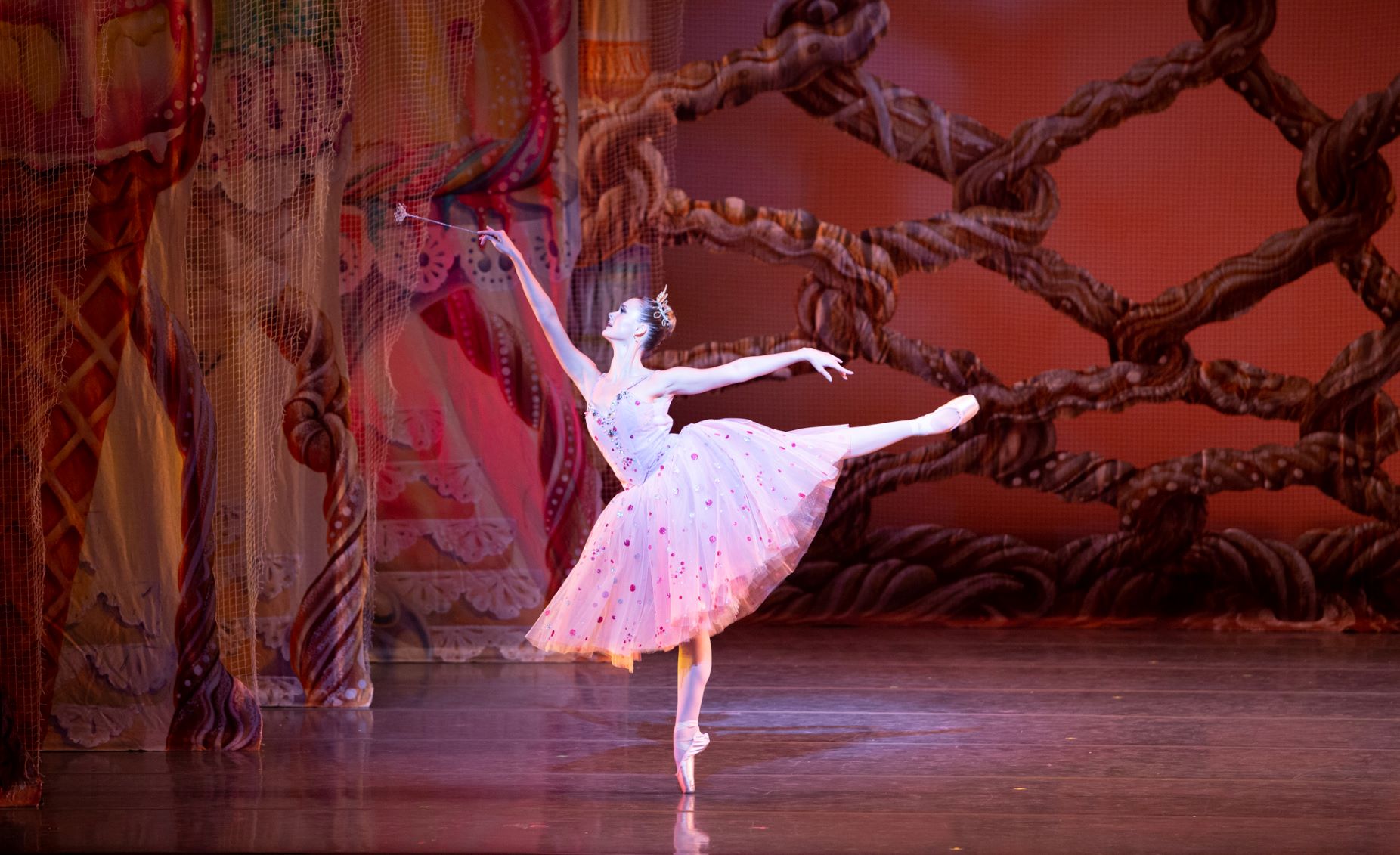 Review: Miami City Ballet's 'Nutcracker' is a holiday tradition that's ...