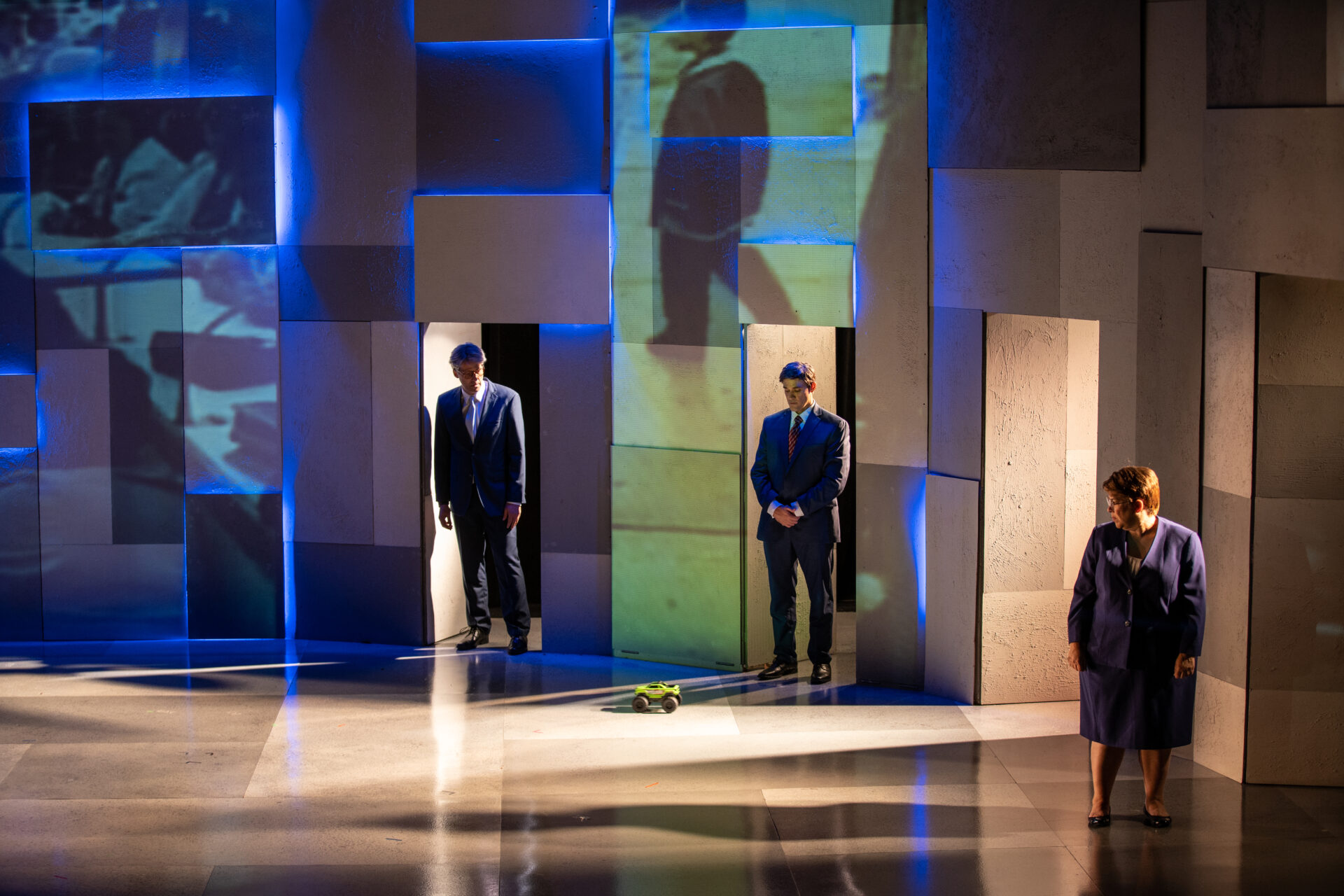 Review: Miami New Drama’s world premiere of 'Elián' is surprising and ...