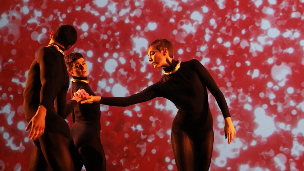 BRIGID BAKER, “ABRACADABRA” Y EL ARTE DEL ENCANTAMIENTO - ArtburstMiami