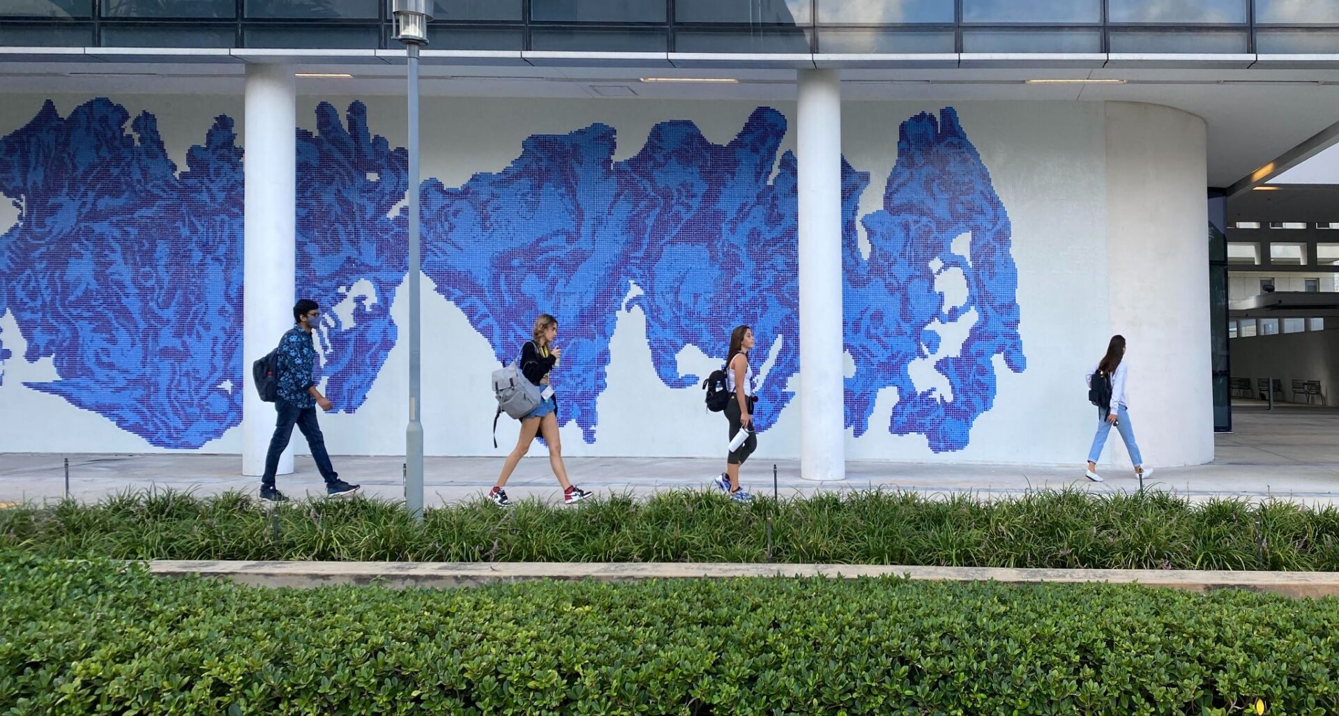 Robotics Develop Mosaics as part of Miami's Cultural Tradition ...