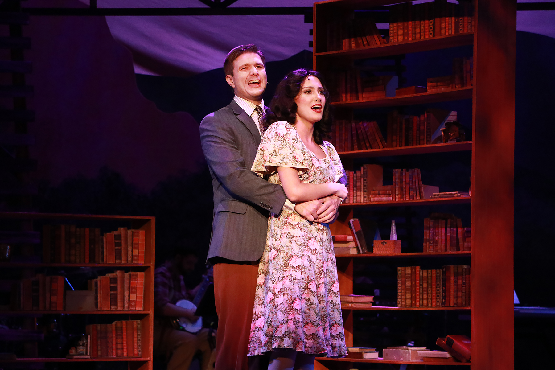 With a powerhouse leading lady, 'Bright Star' glows at Actors ...