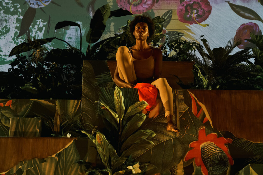 Review: Miami New Drama’s 'Create Dangerously' brings the beauty ...