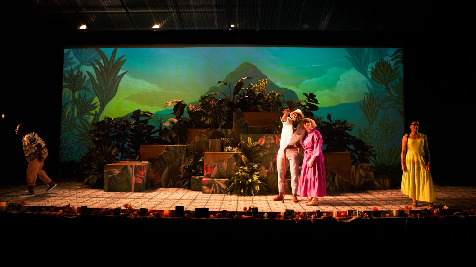 Review: Miami New Drama’s 'Create Dangerously' brings the beauty ...