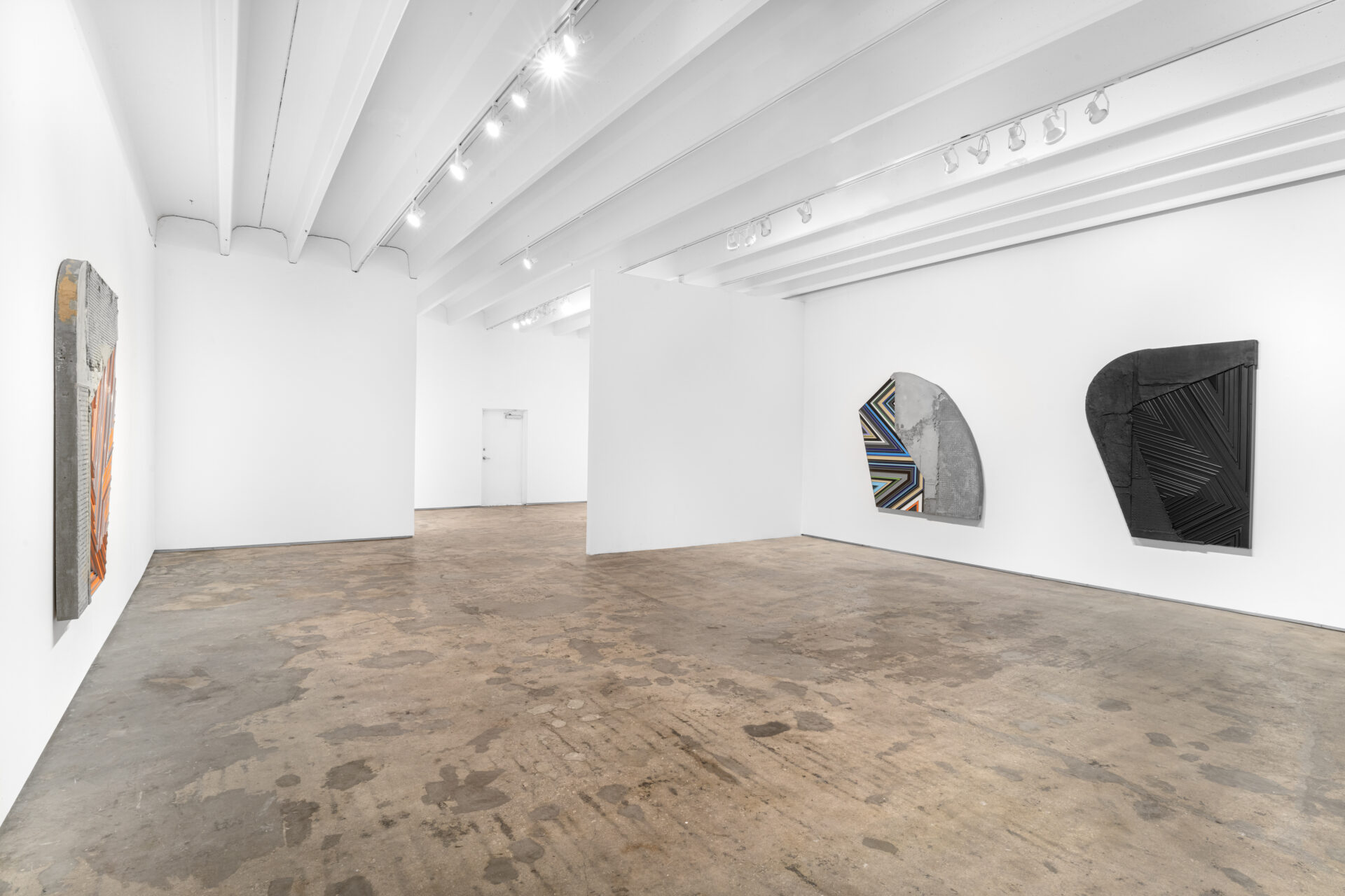 Texas native turned Miami artist highlights environment, experience in ...