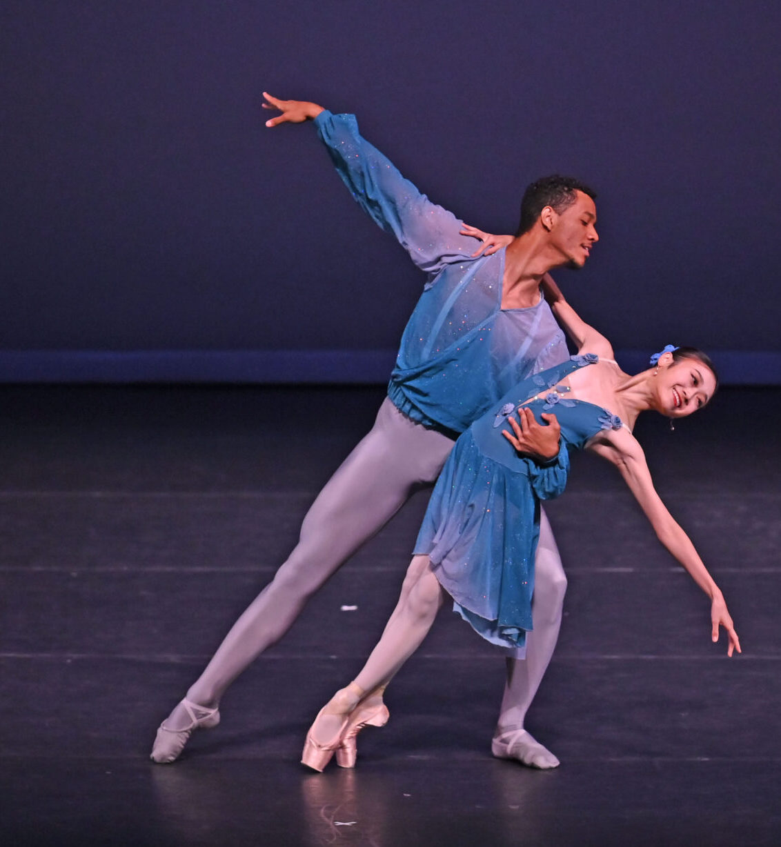 REVIEW: Arts Ballet Theatre Opens Season with Compelling Story of Love and Revolution ...